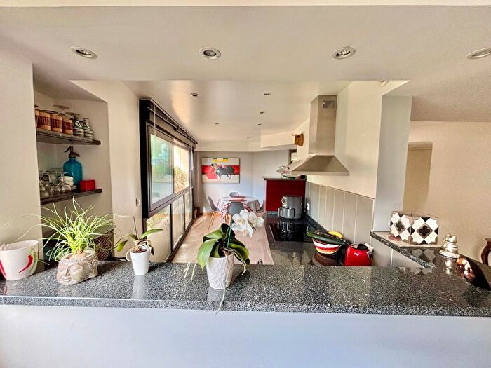 Biarritz, Saint-Charles, Phare, Larochefoucauld : Appartement 4 pièces à vendre