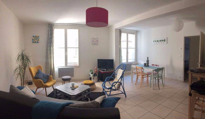 Centre Ancien, Rodez : Appartement 2 pièces à louer