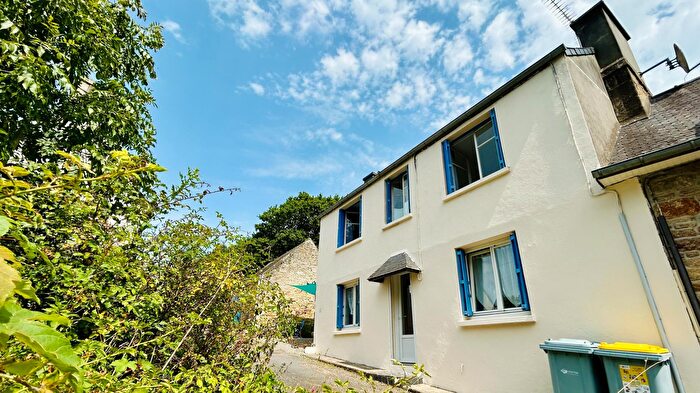 Maison 4 pièces à Loguivy-Plougras, à vendre
