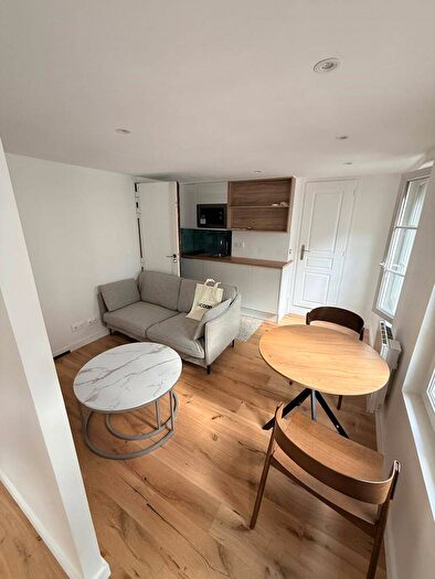 Appartement 1 pièce à louer à Belleville-Saint Maur, Paris ème arrondissement