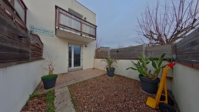 Maison à louer - Buxerolles - 3 pièces - 2 chambres