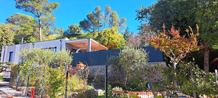 Maison à vendre - Nîmes, Serre Paradis - 6 pièces - 4 chambres