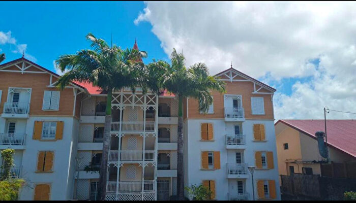 Appartement à louer - Fort-de-France - 4 pièces - 3 chambres