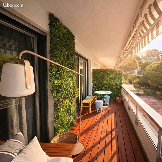 Appartement à vendre - Marseille e , Saint-Giniez - 3 pièces - 2 chambres