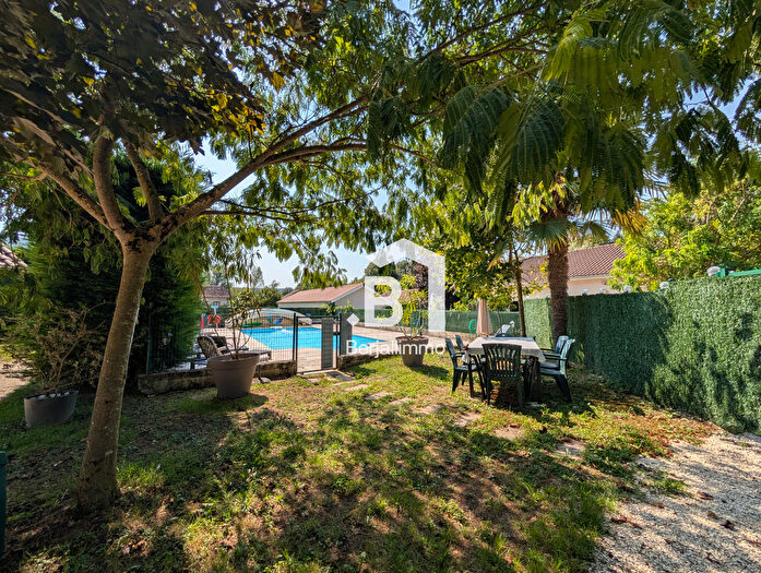 Maison à vendre - Les Avenières - 5 pièces - 3 chambres