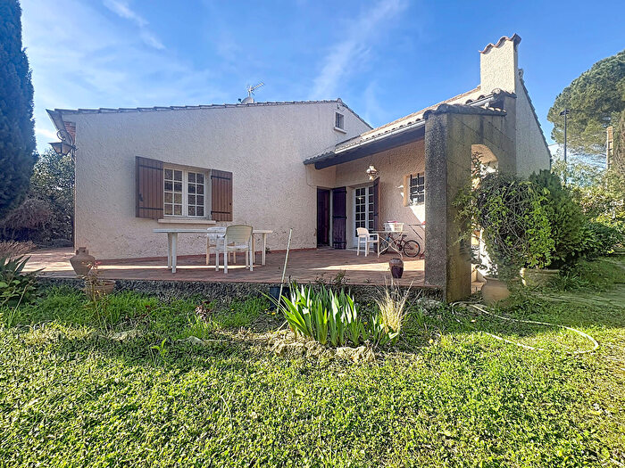 Maison à vendre - Orange, Colline, Etang - 6 pièces - 4 chambres