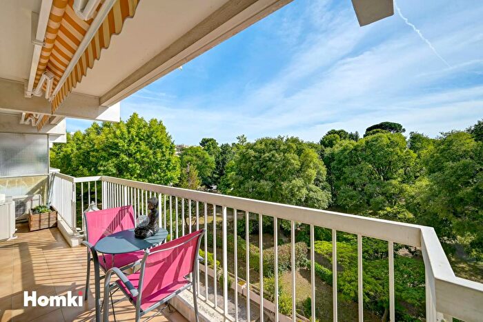 Appartement 4 pièces à Marseille 10ème, Saint-Tronc, à vendre