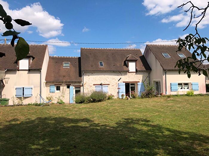 Coulommiers, Ville haute : Maison 8 pièces à vendre