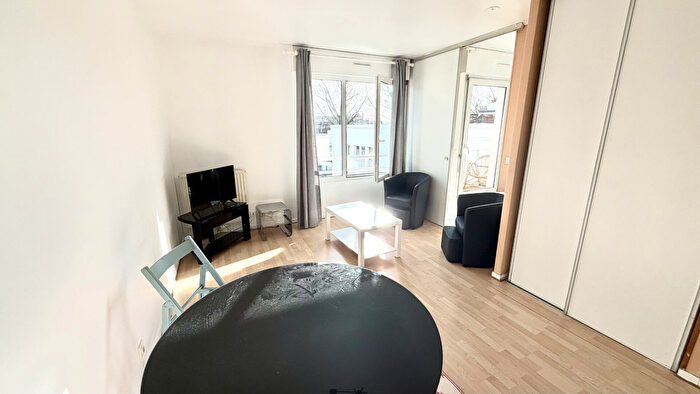 Appartement à louer - Suresnes, Carnot, Gambetta - 2 pièces - 1 chambre