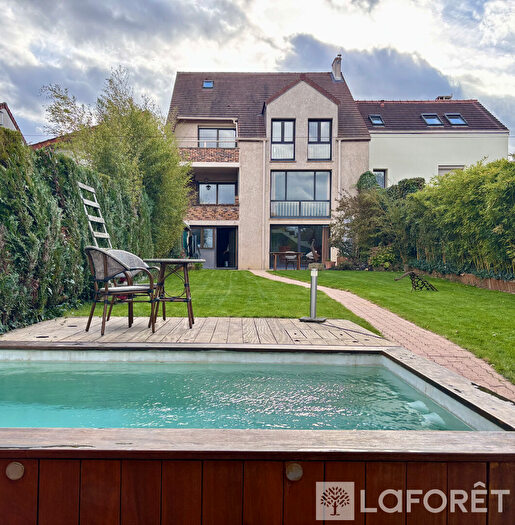 Maison à vendre - Igny - 9 pièces - 5 chambres