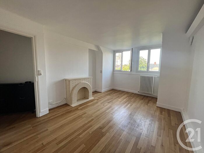 Appartement 2 pièces à louer à Chartres, Rechèvres