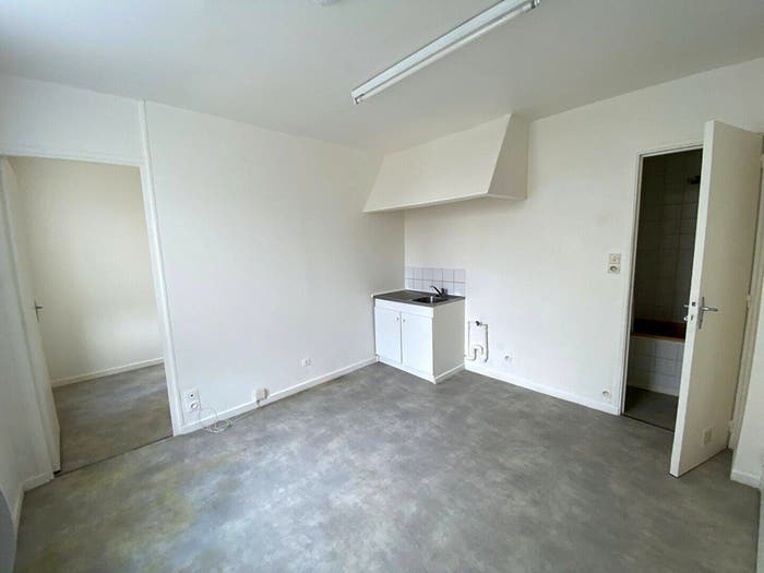 Appartement 2 pièces à Centre Ville, Saint-Quentin, à louer
