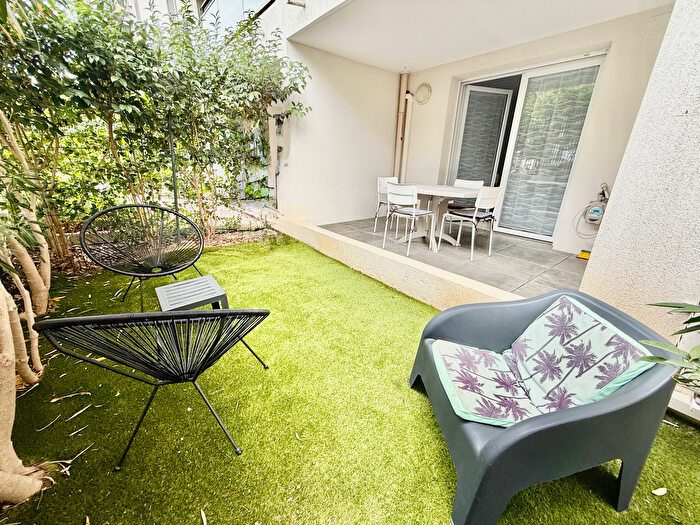 Appartement à vendre - Cavalaire-sur-Mer, Centre-ville - 2 pièces - 1 chambre