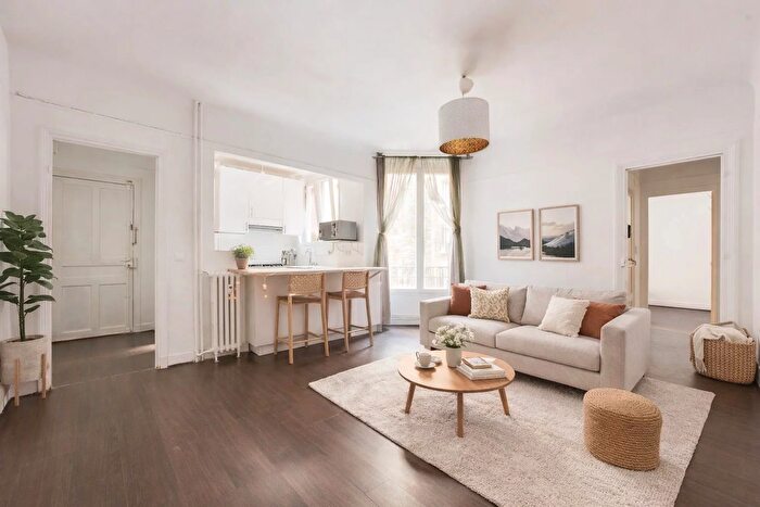 Appartement à vendre - Clichy, République, Victor Hugo - 2 pièces - 1 chambre