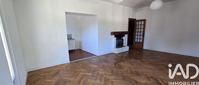 Appartement à louer - Monestier-de-Clermont - 3 pièces - 2 chambres