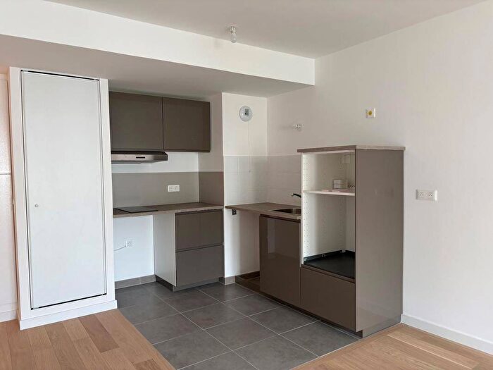 Appartement 2 pièces à Pergaud, Le Plessis-Robinson, à louer
