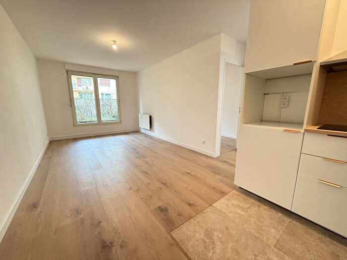 Appartement à vendre - Strasbourg, Koenigshoffen, Hohberg - 2 pièces - 1 chambre