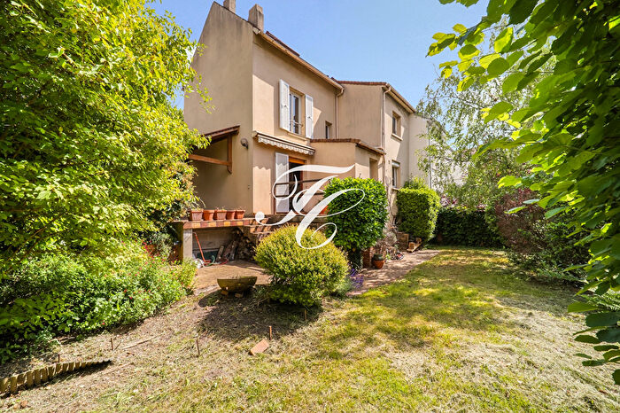 Saint-Cloud, Pasteur, Magenta - Maison 6 pièces à vendre