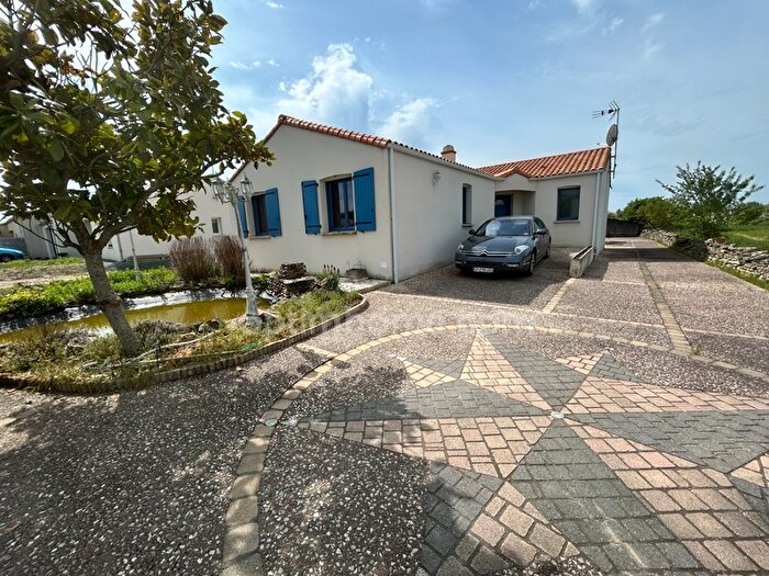 Maison 5 pièces à vendre à La Taillée