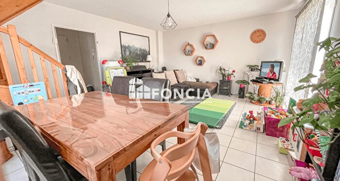 Maison 4 pièces à Vouneuil-sous-Biard, à vendre