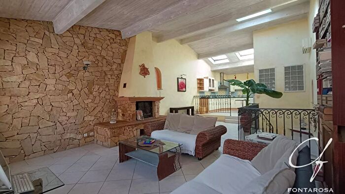 Maison à vendre - Fréjus, Centre-ville - 4 pièces - 3 chambres