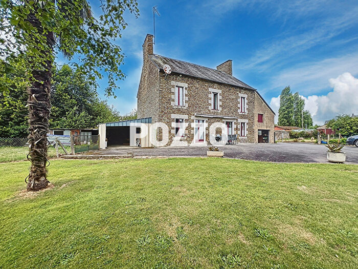 Maison 7 pièces à vendre à Saint-Hilaire-du-Harcouët
