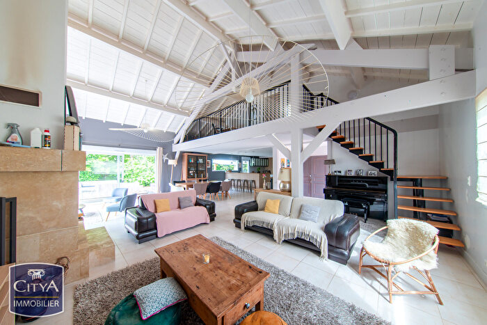Maison 8 pièces à vendre à Vouneuil-sous-Biard