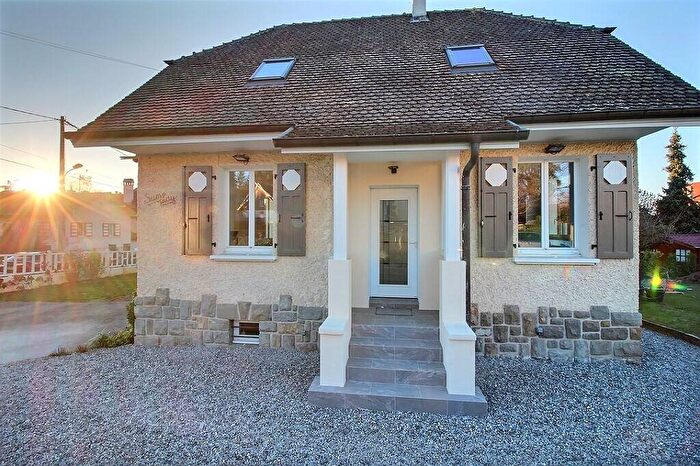 Maison à louer - Cités, Thonon-les-Bains - 5 pièces - 4 chambres