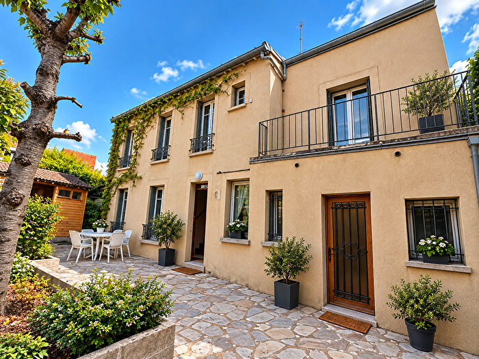 Maison 5 pièces à Colombes, La Petite Garenne, à vendre