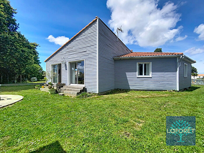 Maison 6 pièces à vendre à Saint-Christophe-du-Ligneron