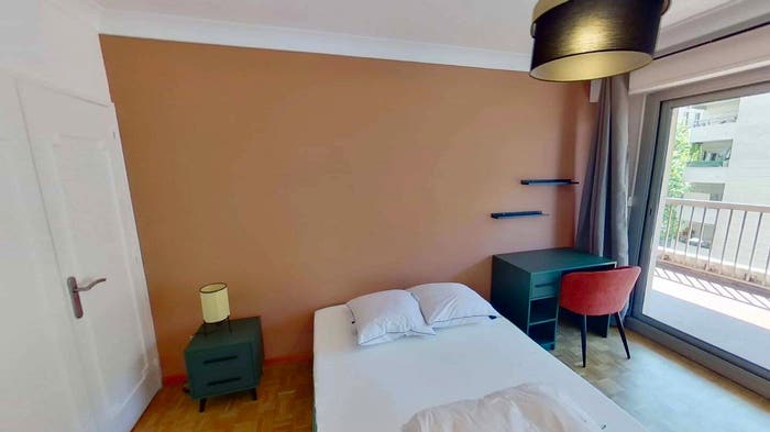 Saint Charles, Marseille 1er arrondissement : Appartement 1 pièce à louer