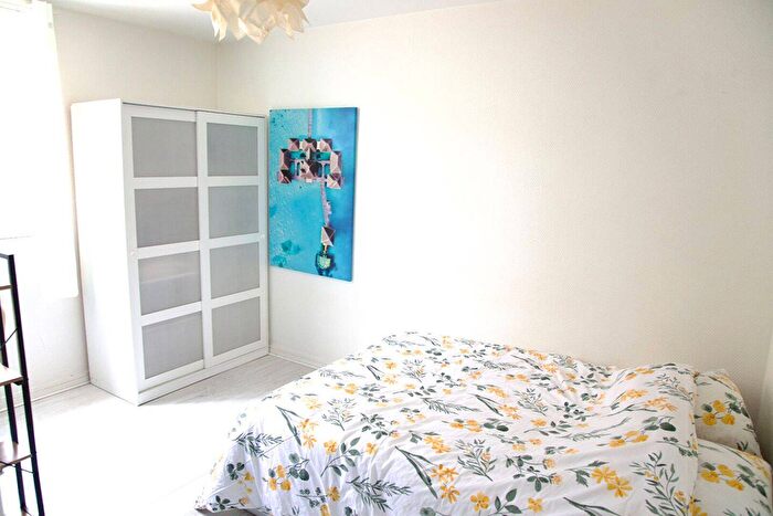 Appartement à louer - Cimetiere, Créteil - 1 pièce