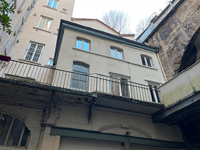 Caluire-et-Cuire, Margnolles, Rhône : Appartement 3 pièces à vendre