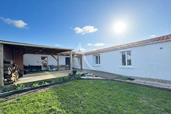 Saint-Maixent-sur-Vie - Maison 5 pièces à vendre