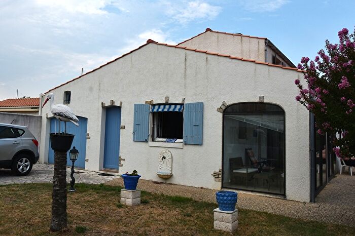 Maison à vendre - La Brée-les-Bains - 5 pièces - 3 chambres