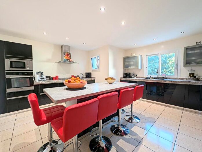 Maison à vendre - Loriol-sur-Drôme - 5 pièces - 4 chambres