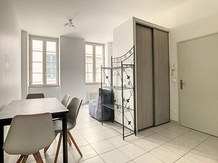 Appartement à louer - Montélimar, Centre-ville - 1 pièce