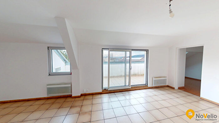 Appartement à vendre - Forbach - 3 pièces - 2 chambres