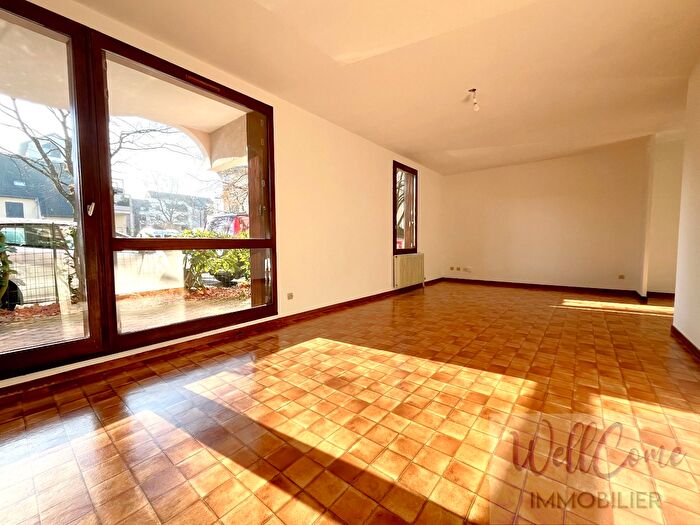 Appartement à vendre - Chambéry, Les Hauts de Chambery - 4 pièces - 2 chambres