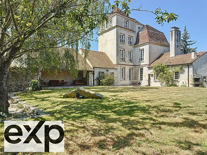 Mantes-la-Jolie, Centre-ville - Maison 8 pièces à vendre