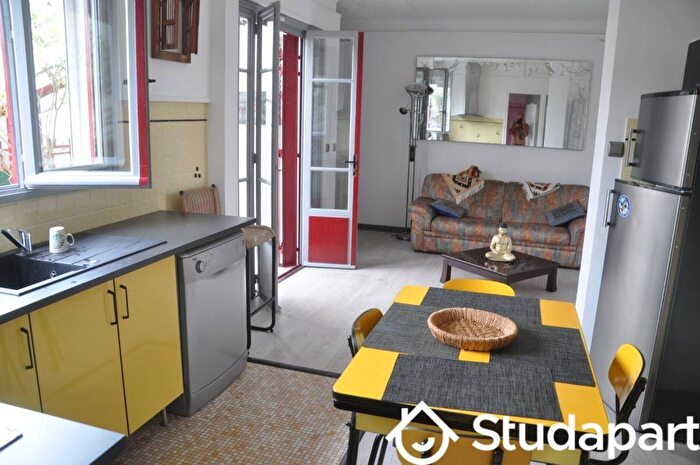 Appartement à louer - Delaune, Villejuif - 1 pièce - 1 chambre