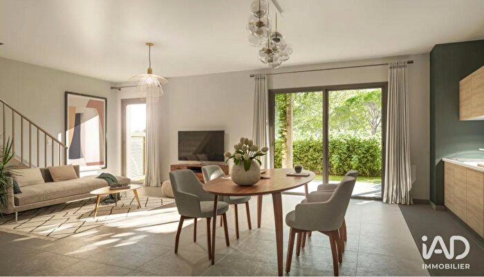 Maison 4 pièces à Aix-en-Provence, Luynes, à vendre