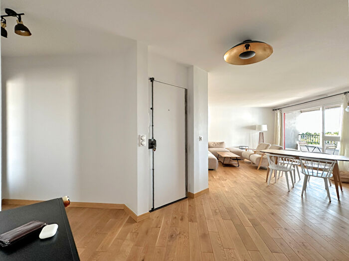 Appartement 3 pièces à Nanterre, Parc Nord, à louer