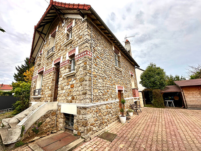 Maison à vendre - Athis-Mons, Plateau, Pyramide - 7 pièces - 3 chambres