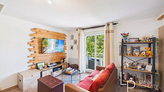 Thonon-les-Bains, Est : Appartement 5 pièces à vendre