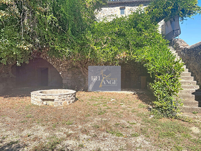 Maison 6 pièces à Laurac-en-Vivarais, à vendre