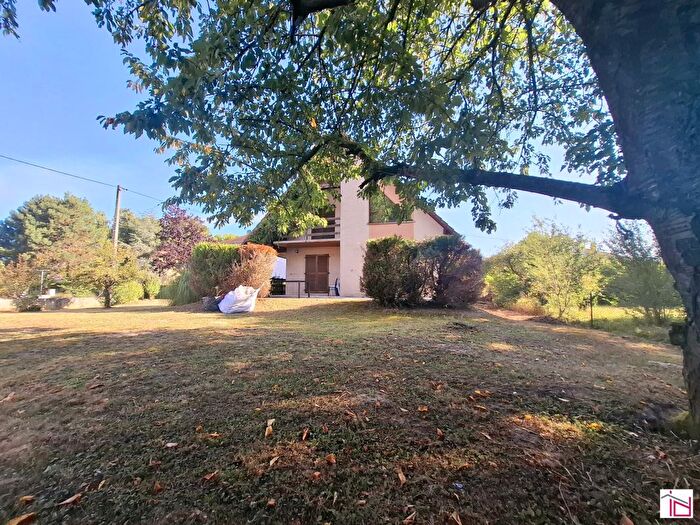 Maison à vendre - Ottmarsheim - 5 pièces - 3 chambres