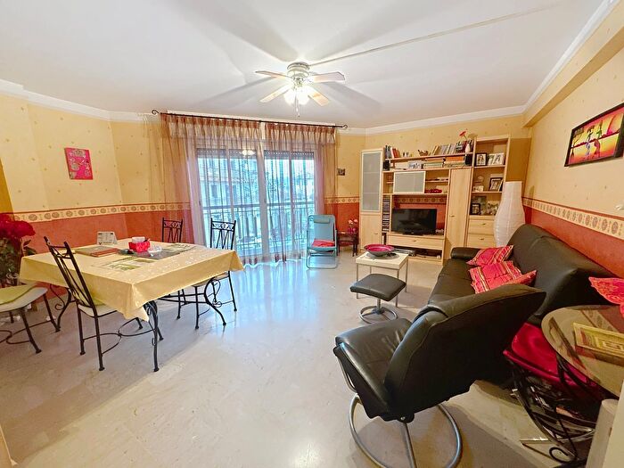 Appartement à vendre - Le Cannet, Rocheville, Colombier, Campelières - 3 pièces