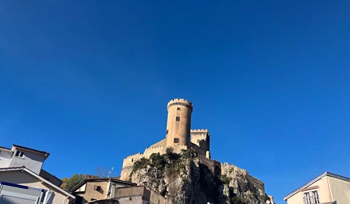 Maison 4 pièces à Foix, à vendre