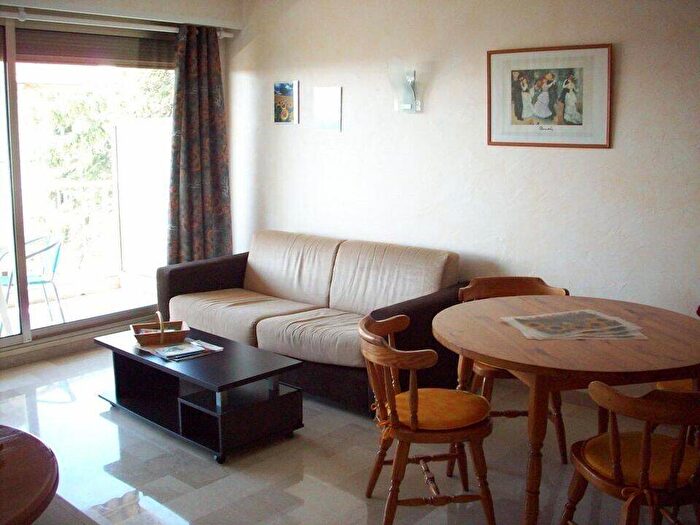 Saint-Pierre-De-Féric, Nice - Appartement 2 pièces à louer